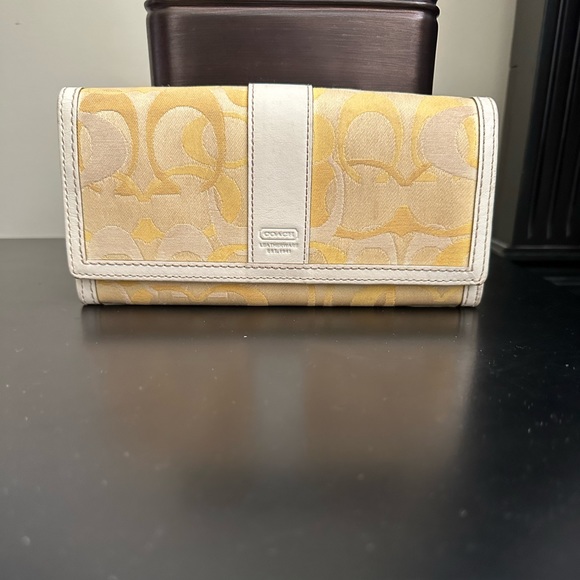 Coach | Bags | Coach Wallet Euc Yellow | Poshmark